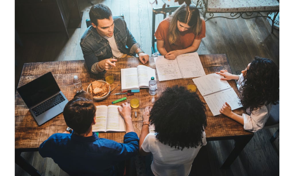 What Is a Microschool and Is It Right for You? | Bridgeway Academy